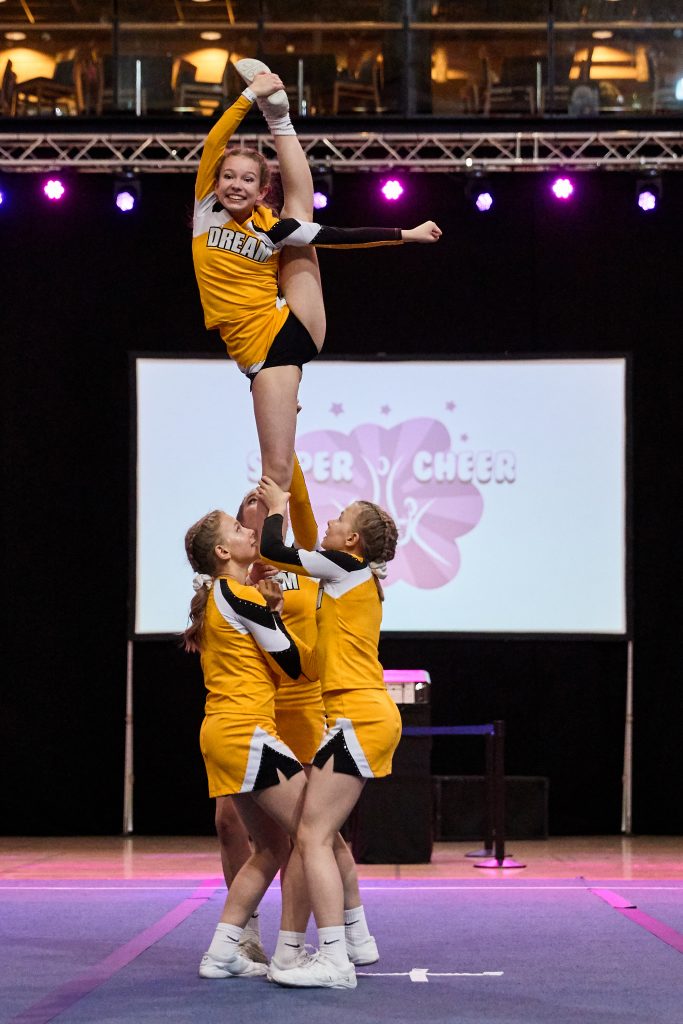 Laji-info - Dream Team Cheerleaders